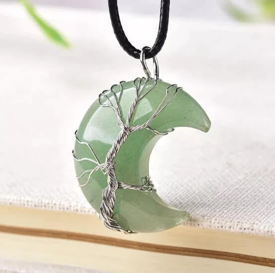 Crescent Necklace – My Wirkin